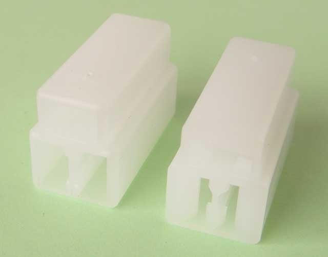 Захранваща букса женска OK-3F2 | Tpetrov.com